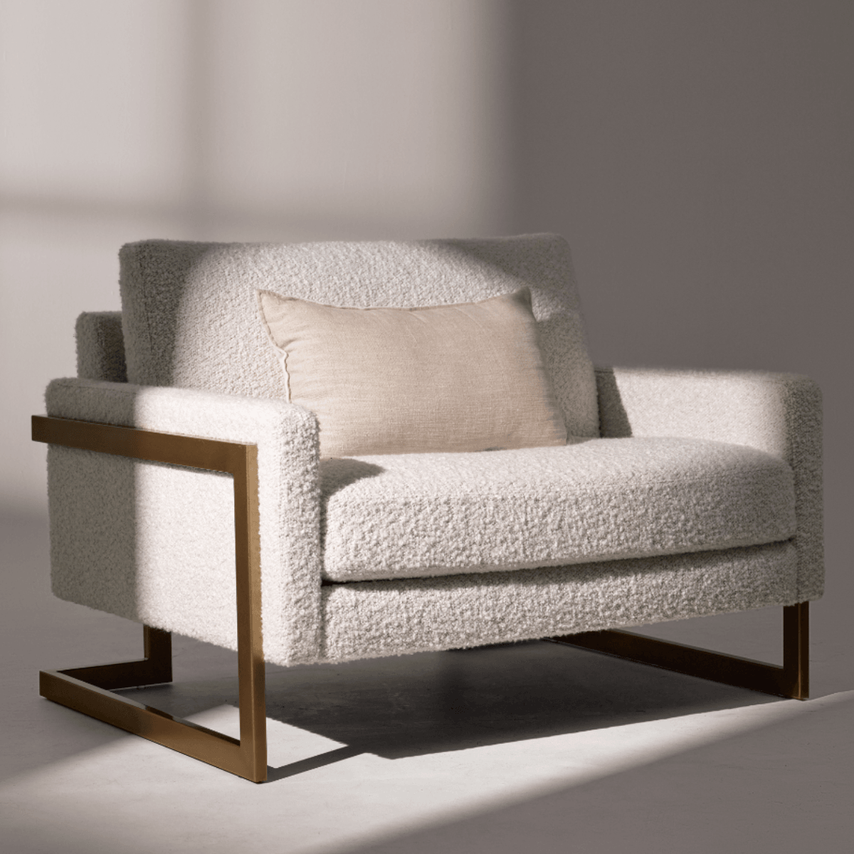 Emery Chair | American Leather – Urban Natural Home