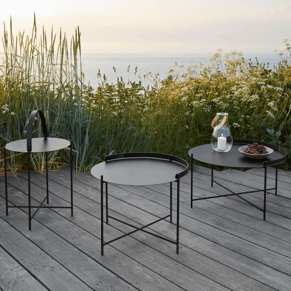 Edge Indoor/Outdoor Tray Table | HOUE Outdoor Furniture – Urban Natural ...