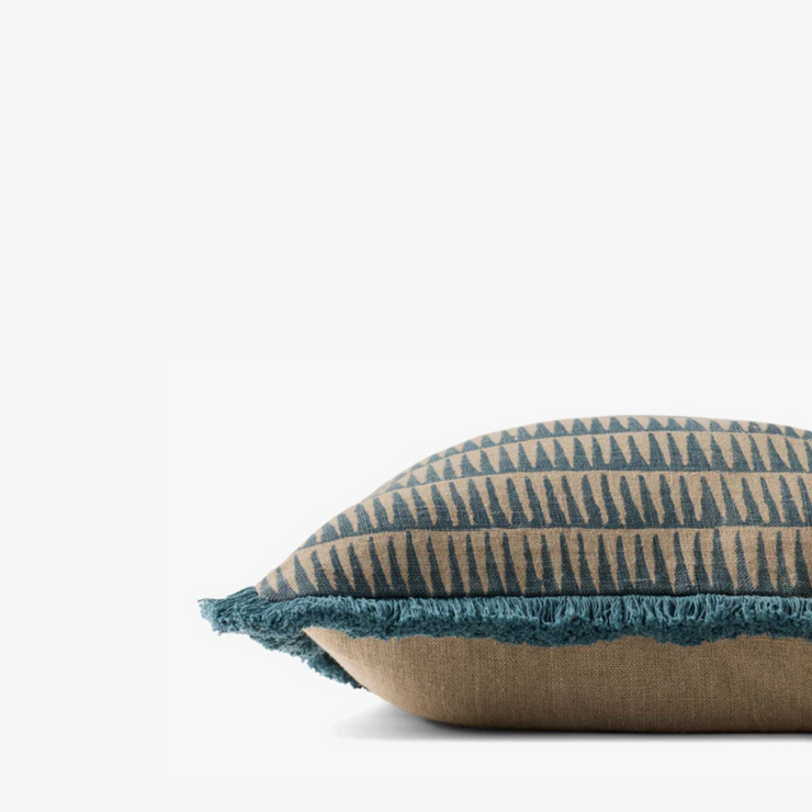 Linen Pillow with Blue Fringe (Set of 2) | Loloi – Urban Natural Home